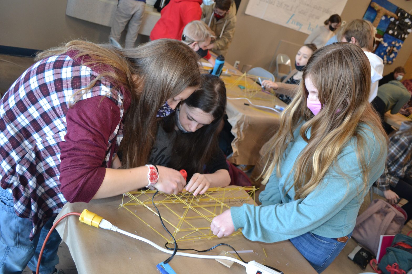 Spaghetti Bridge Building Contest - Vernon Christian School